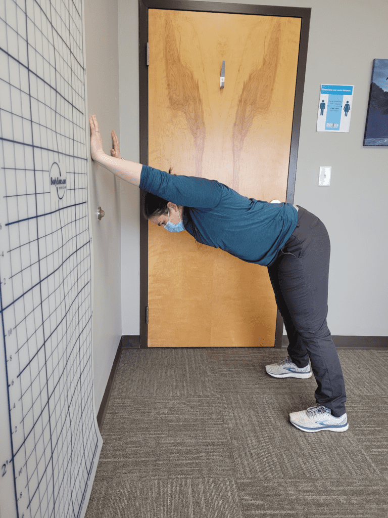 Stiff Mid Back? Try these Thoracic Mobility Exercises - Onondaga ...
